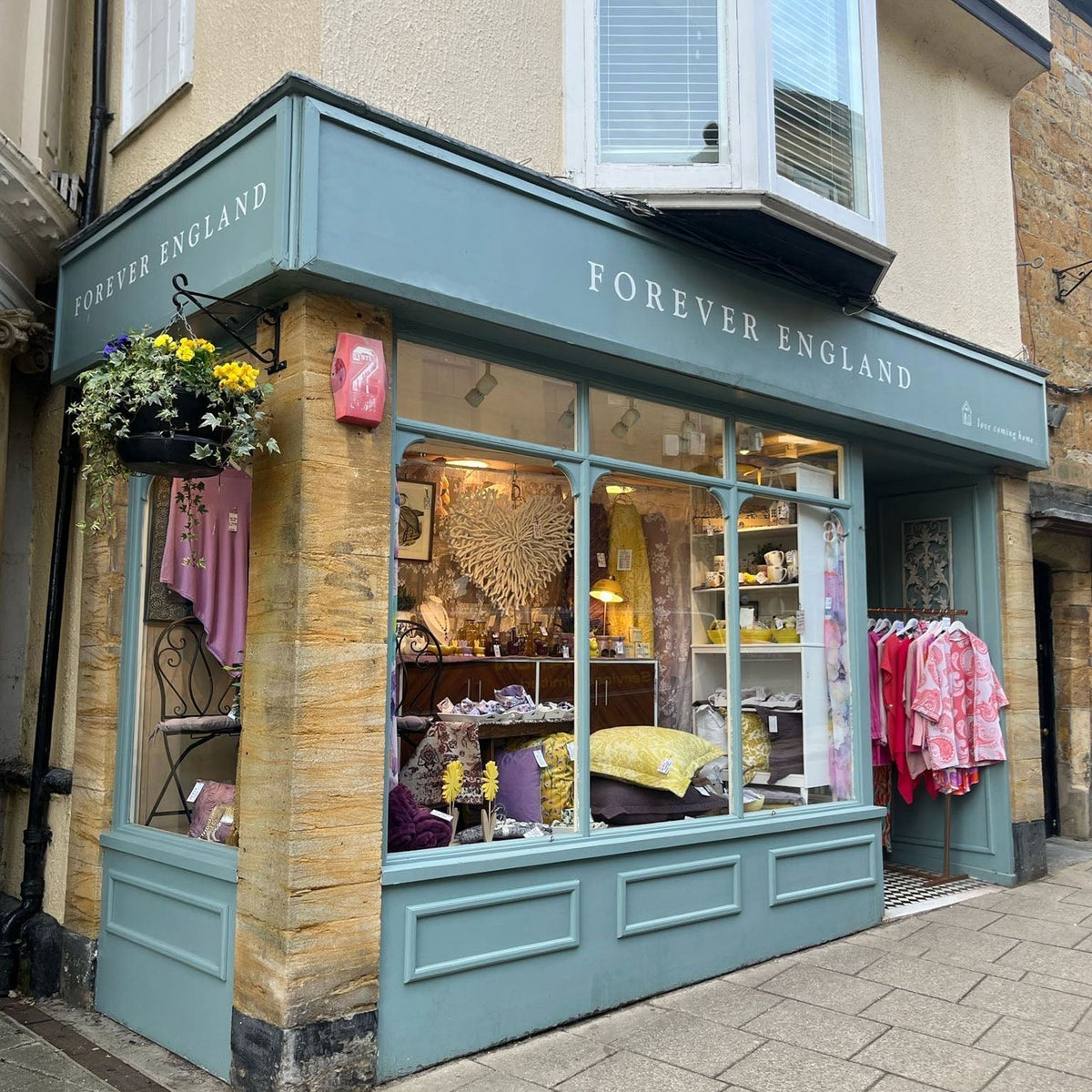 A Day at Sherborne Market - Right Outside Forever England